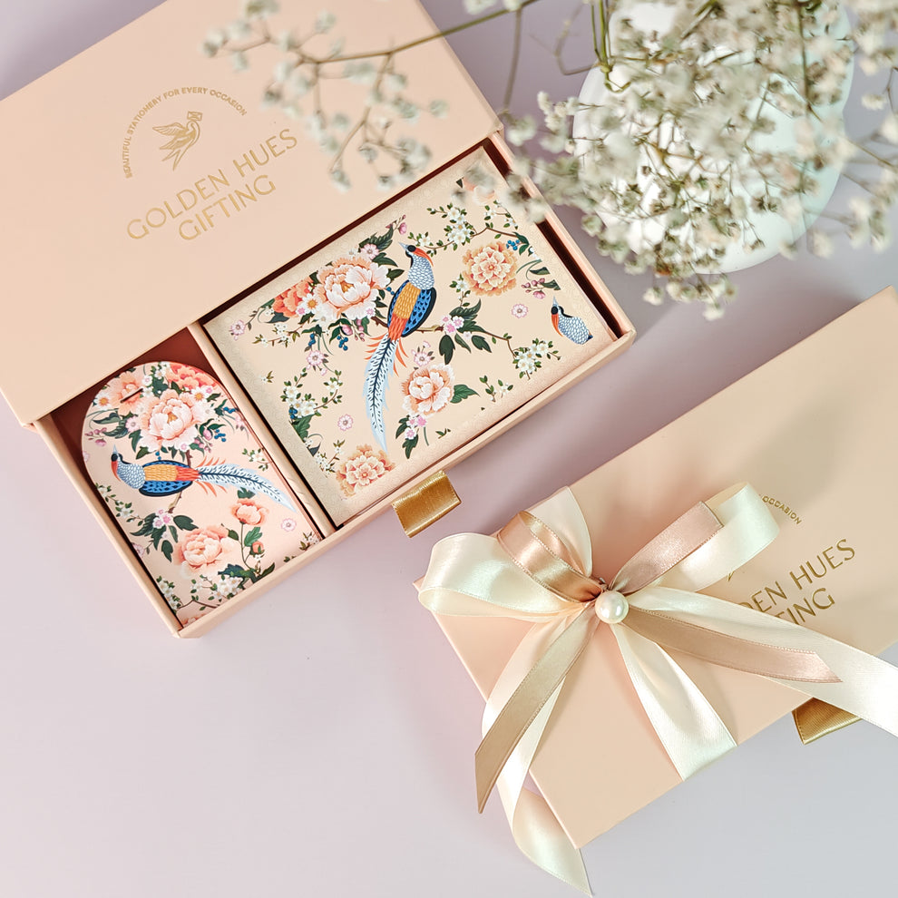 Petal & Plume Mini Gift Set – Golden Hues Gifting